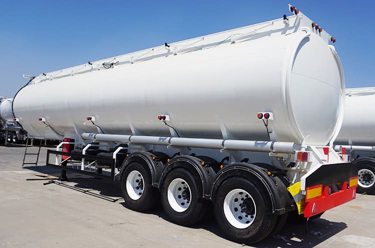 Tri Axle Crude Oil Tanker Semi Trailer for Sale | 45000 Litre Oil ...